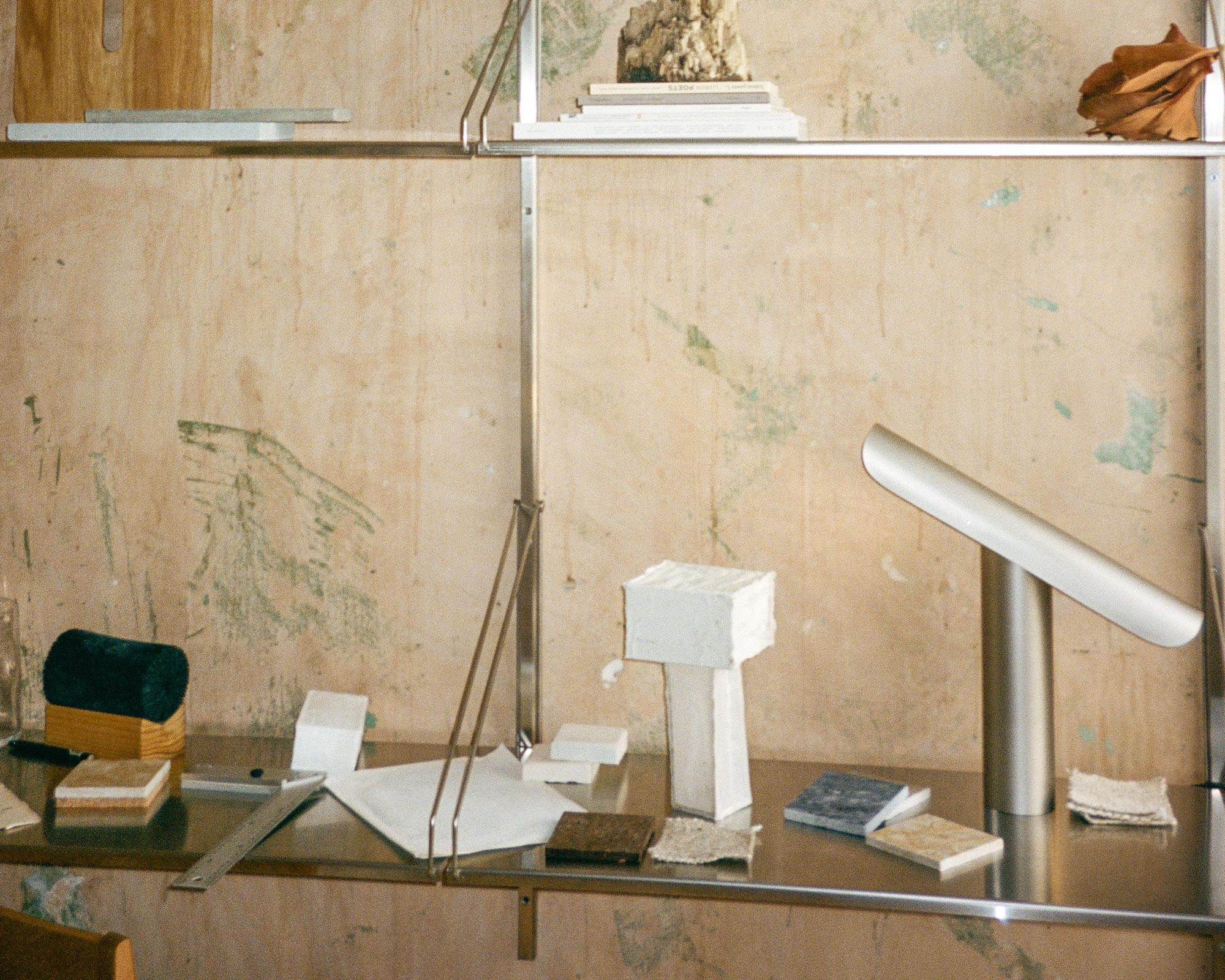 Discover: Shelf Library Stainless Steel – FRAMA